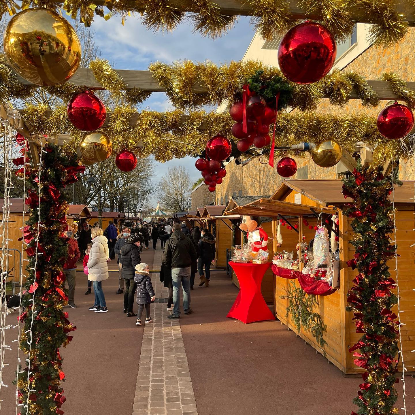 Les Passerelles au Grand Marché de Noël de Pontault-Combault - Les ...